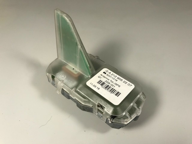 Mercedes Benz Aerial Roof Shark Fin Antenna Receiver A2129052207 | eBay
