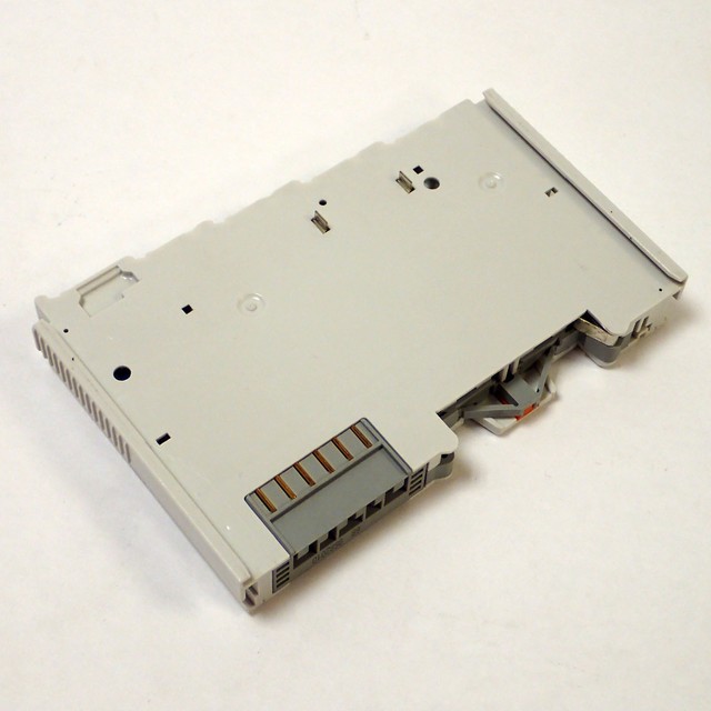 Beckhoff EL2004 Digital Output EtherCAT Terminal 4 Outputs 24vdc 0.5a ...