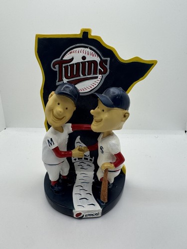 Minnesota Twins Minnie and Paul 2010 (SGA) MLB Bobblehead Target Field ...