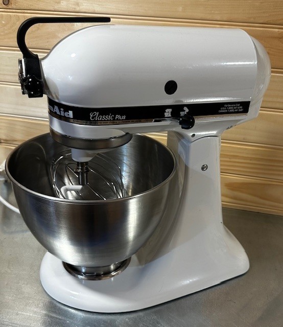 KitchenAid Classic Plus 4.5qt. Tilt Head Stand Mixer ~ White | eBay