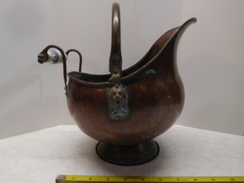 Antique Deluxe Copper with 2 Handles, 1 Porcelain & 2 Metal Lions ...