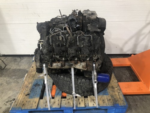 04-05 Chevy GMC LLY Duramax V8 Diesel Engine 176k Miles See Photos ...