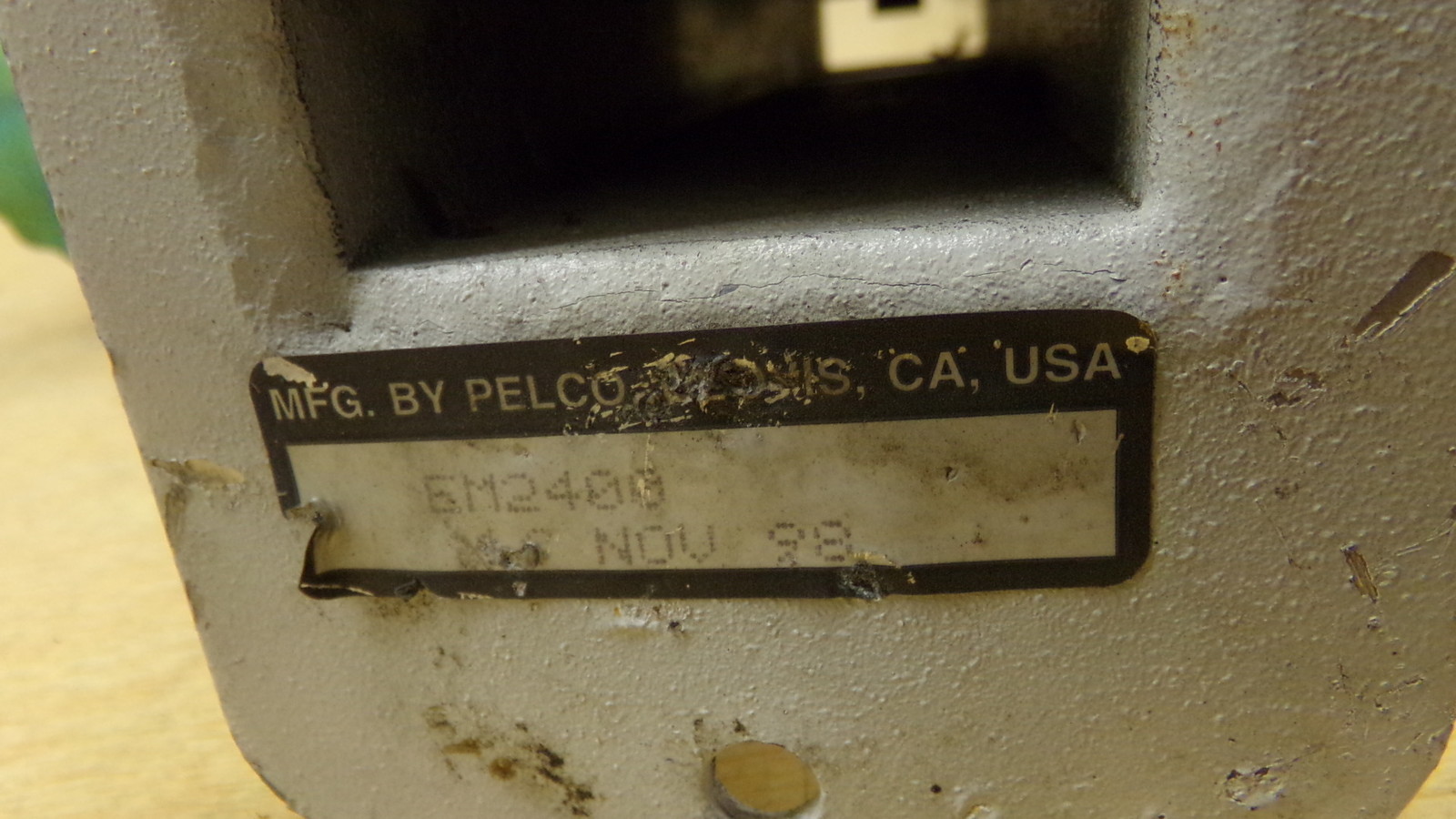 Pelco EM2400 Bracket *Free Shipping* | eBay