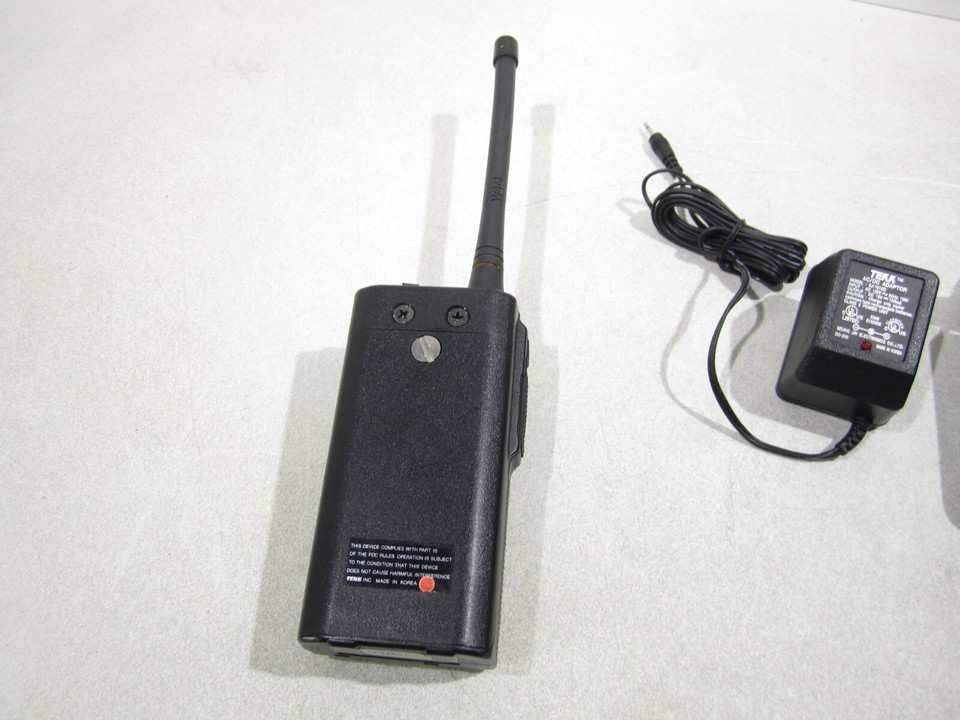 Tekk Pro-50 VHF 5W 4Ch Two-Way Radio | 5W | 4Ch | Korea | w/Charger