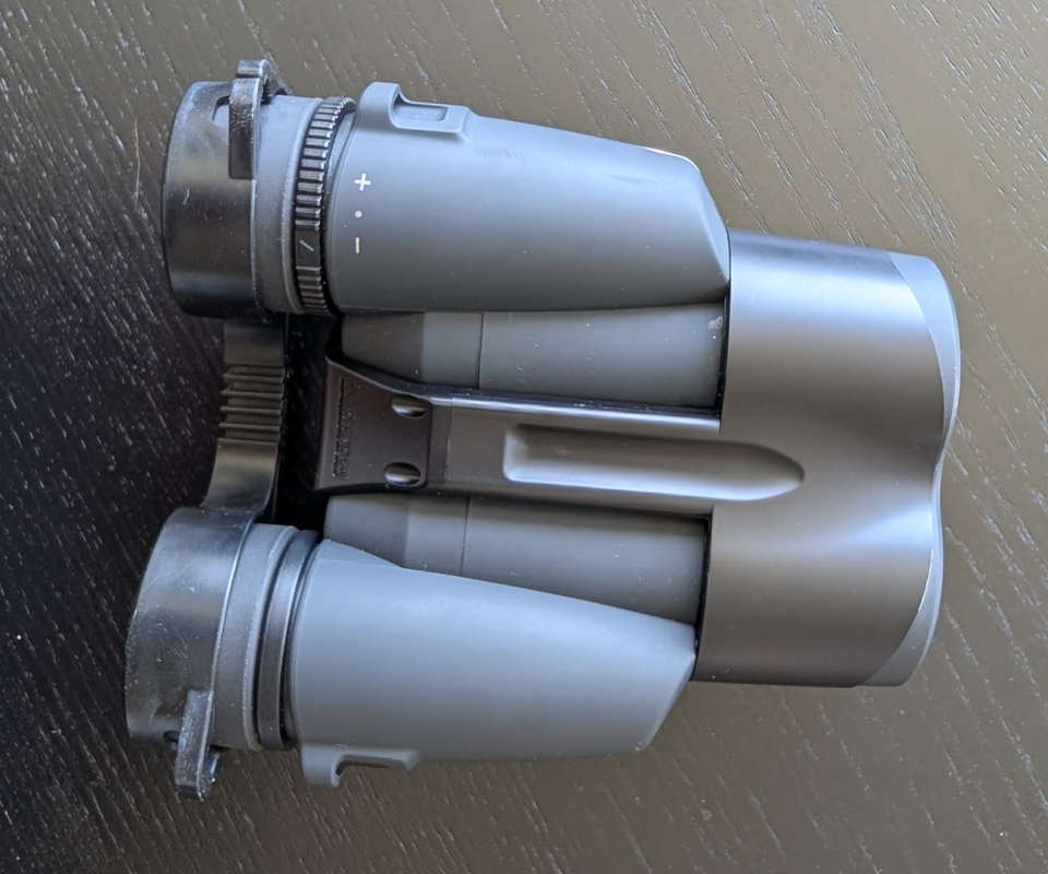 Nikon ACULON T11 8-24X25 Complete in Box with all accessories and ...