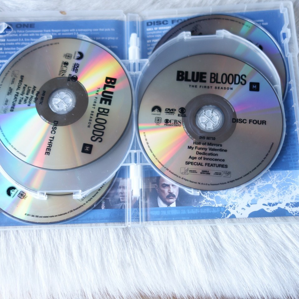 BLUE BLOODS Season 1 BLUE BLOODS First Season BLUE BLOODS Tv Show ...