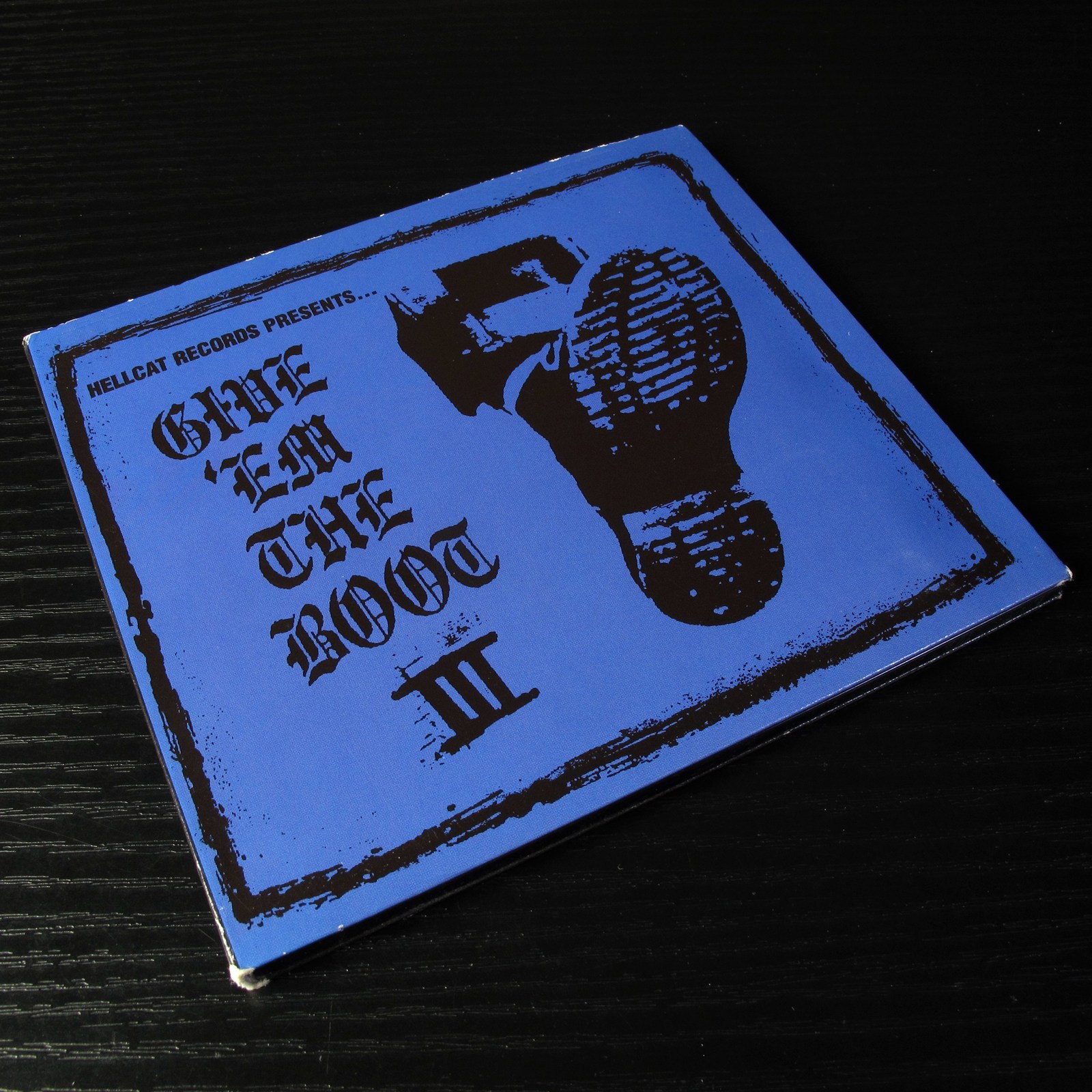 Hellcat Records Presents... Give 'Em The Boot III 2002 USA CD+Video ...