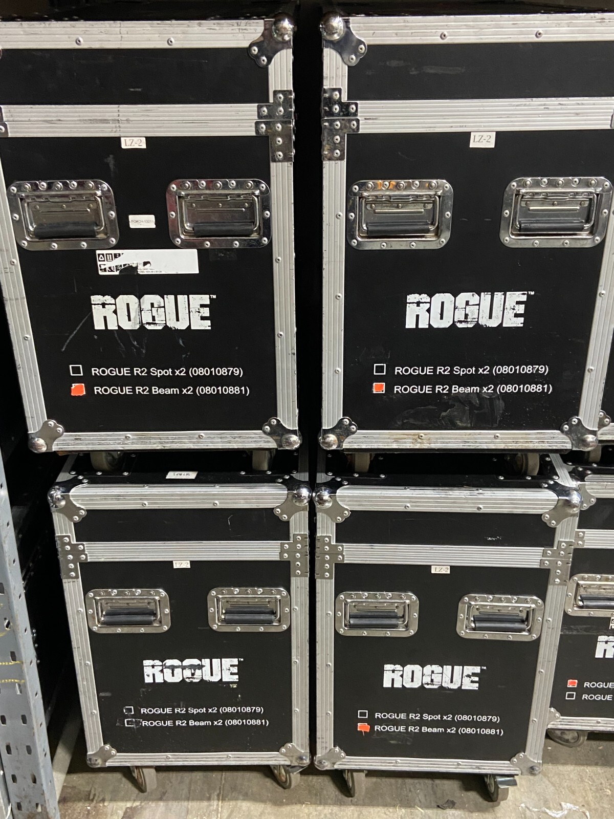Chauvet Rogue R2 Beam. Pair w/Case Moving light | eBay