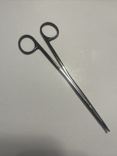 Aesculap MG688R Freeman Rhytidectomy Scissors, Curved, 135mm (EE) | eBay