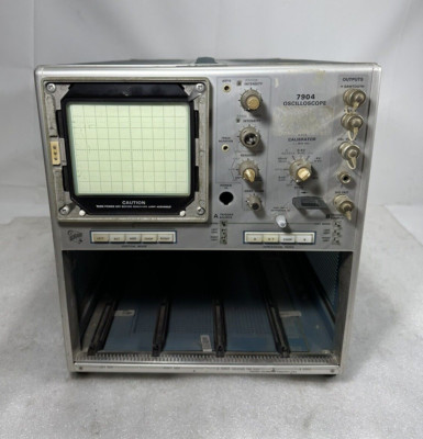 Oscilloscopes - Tektronix 7904 Oscilloscope