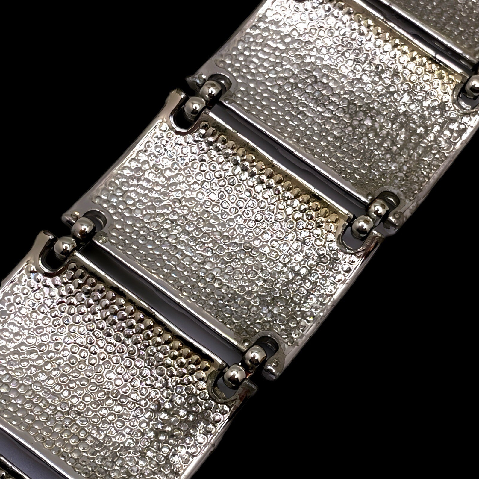 CORO PEGASUS Silver Tone RAISED RELIEF Tree Design Li… - Gem