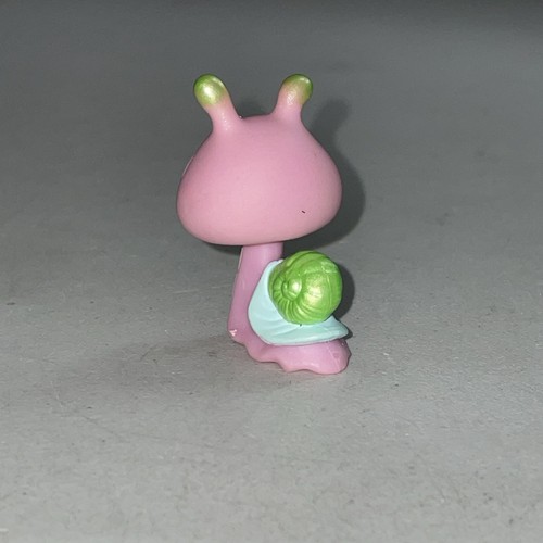 Littlest Pet Shop LPS Hasbro Figure -- #128 Purple Pink Snail w/ Teal ...