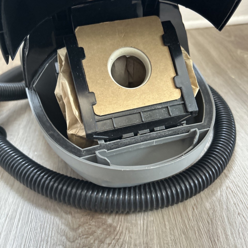 Eureka 930 Vacuum Powermite Compact Wheeled Bagged Canister Type A ...