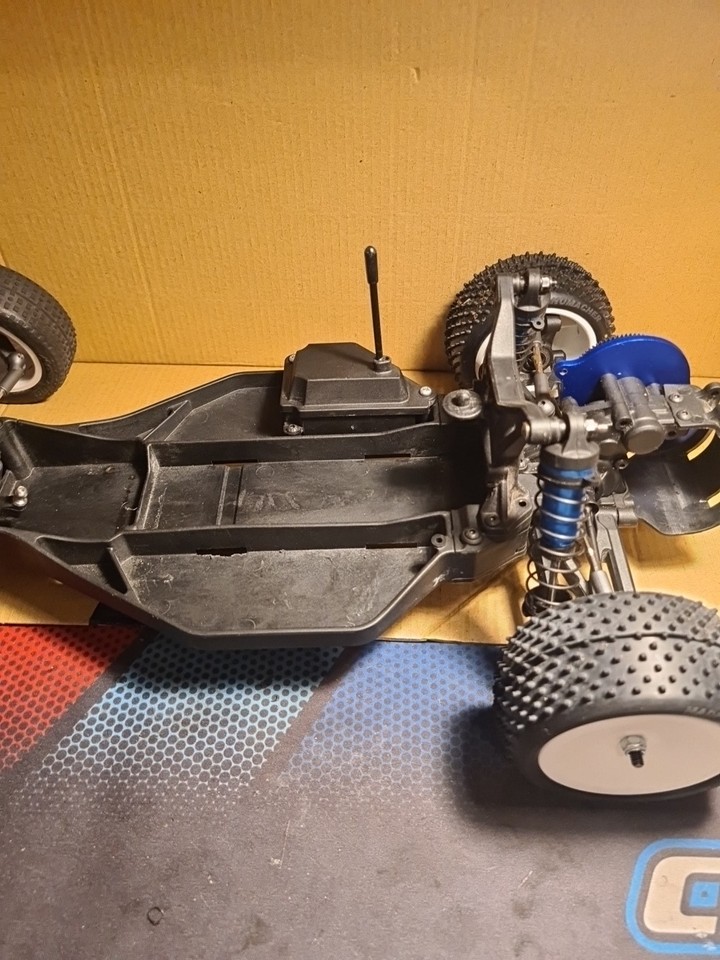 Team Associated RB10 Rolling Chassis Brand New Rear Tyres | eBay UK