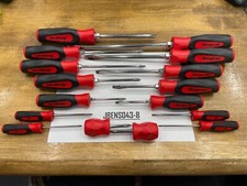 Snap-on Red 16 PC Instinct Soft Grip Screwdriver Set in Foam SGDX160BFR ...