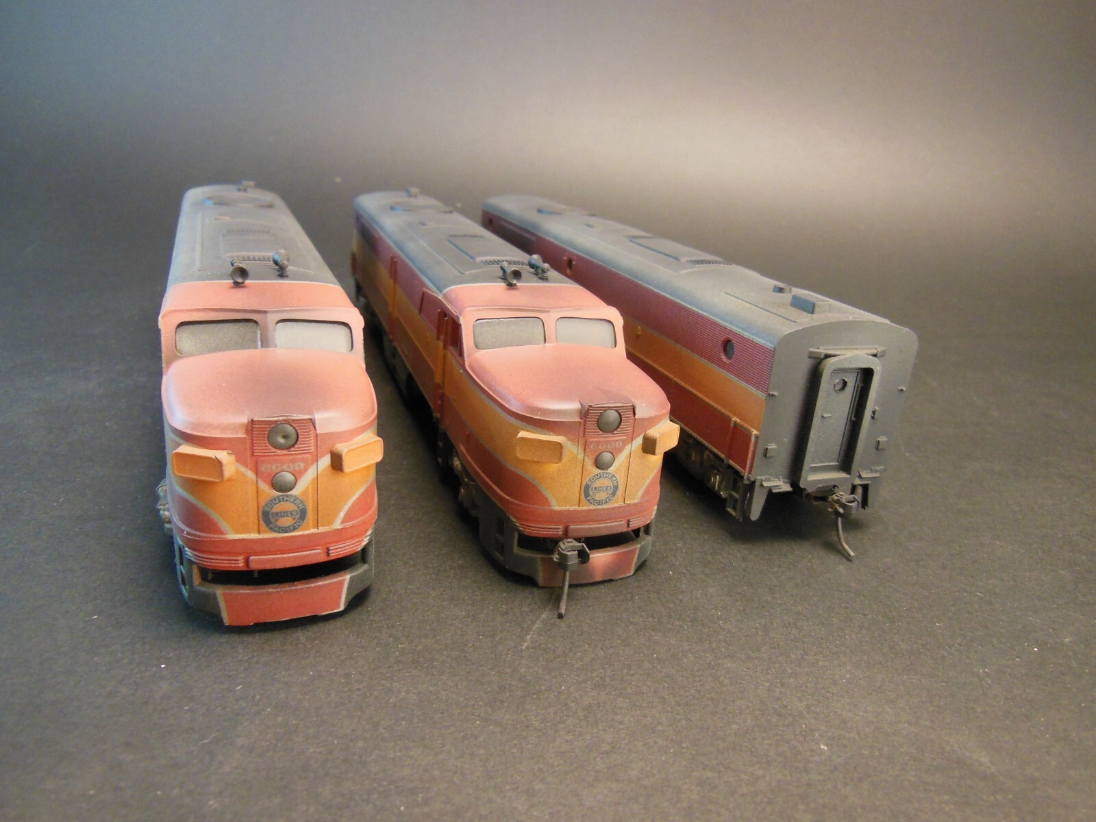 HO SCALE ATHEARN SOUTHERN PACIFIC PA/PB/PA-1 LOCOMOTIVE SET WEATHERED DC | eBay