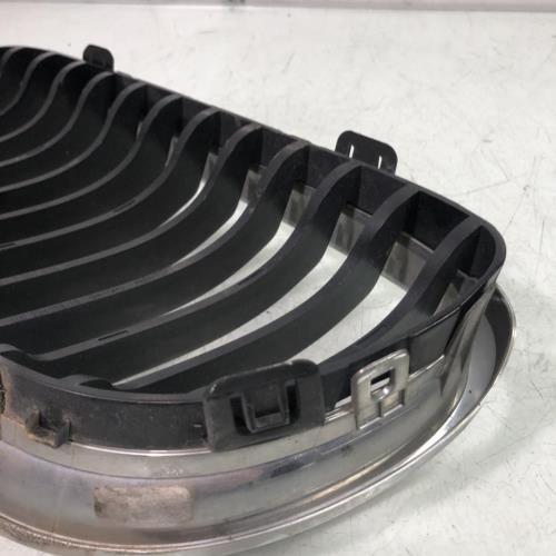 Grille de calandre droite BMW SERIE 3 E90 51137201970 | eBay