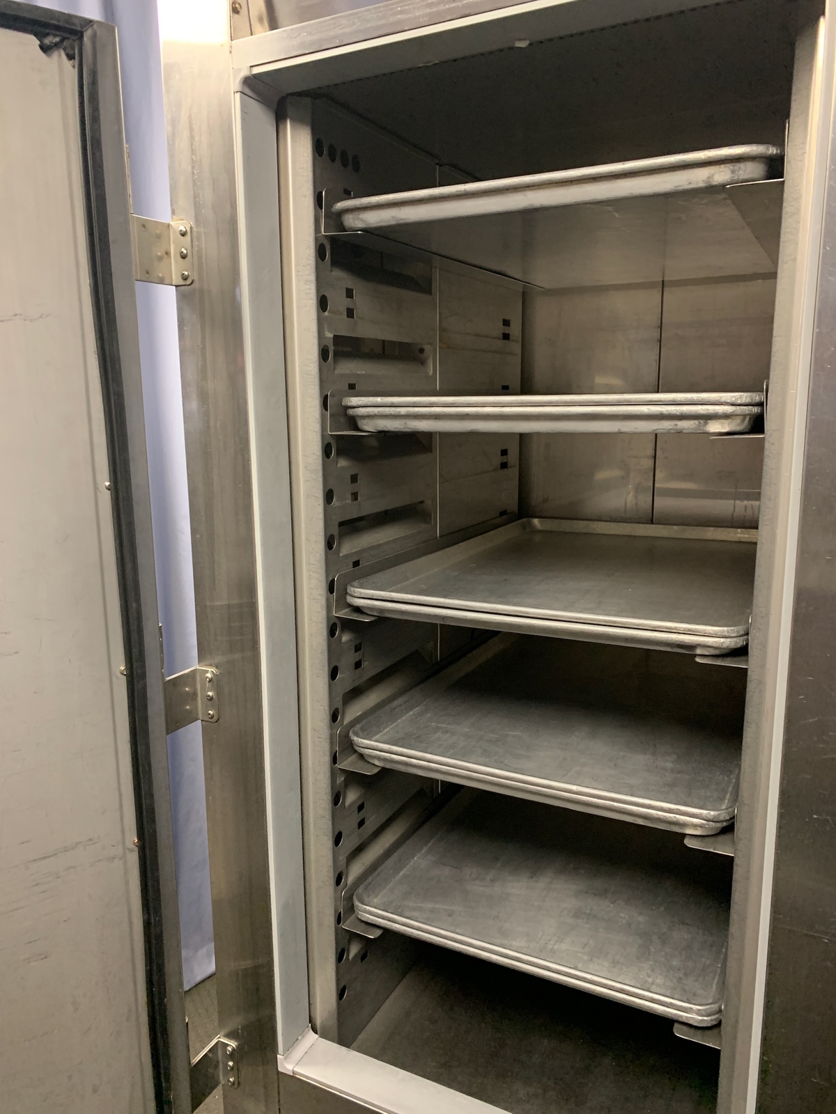 Aladdin Temp Rite ADL-26 High Performance Air Curtain Refrigerator ...