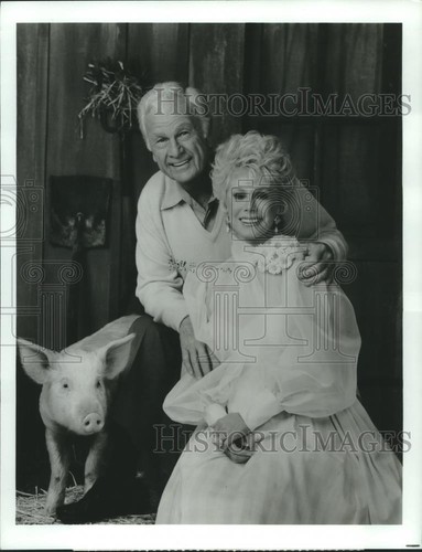 1990 Press Photo Actors Eddie Albert, Eva Gabor, Arnold the Pig on ...
