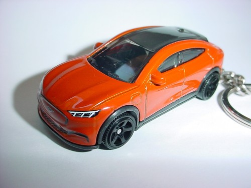 HOT 3D FORD MUSTANG MACH E CUSTOM KEYCHAIN key keyring fun BLING ...