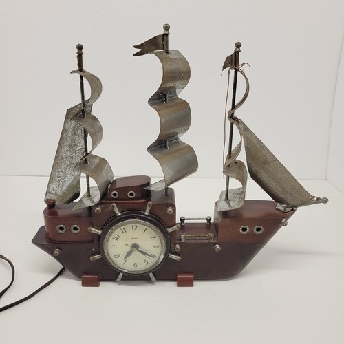 Vintage Wooden Ship Clock 810 United clock Corp Brooklyn NY aluminum ...