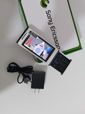 Unlocked Sony Ericsson Aino U10i 3G keyboard mobile phone | eBay UK