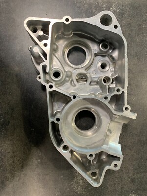 1T9-15111-00-00 Yamaha DT100, MX100, RT100 engine case half | eBay