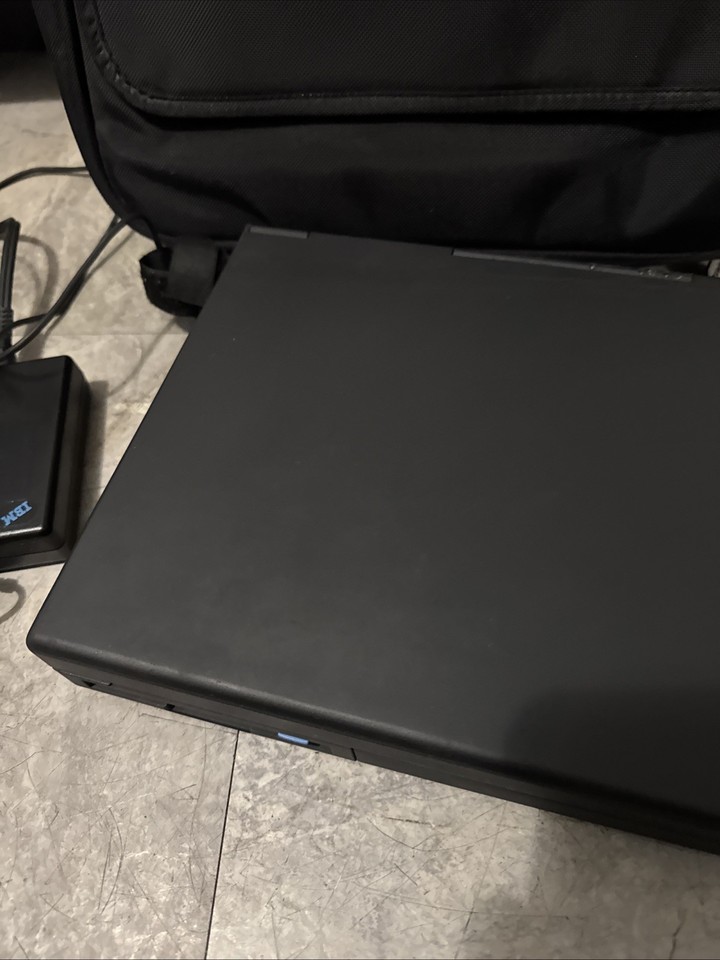 Vintage IBM Thinkpad 760c Windows 98 1GB HDD 24MB RAM Works Great W ...