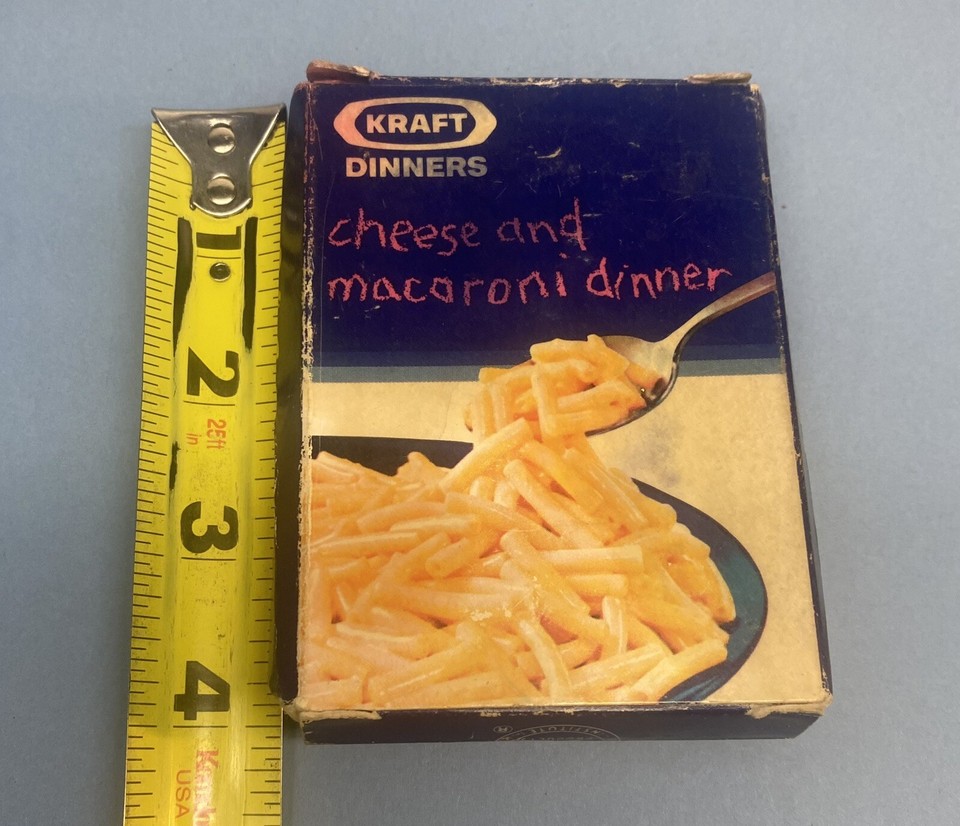 Vintage Kraft Macaroni And Cheese Promotional Crayons For Club Members ...