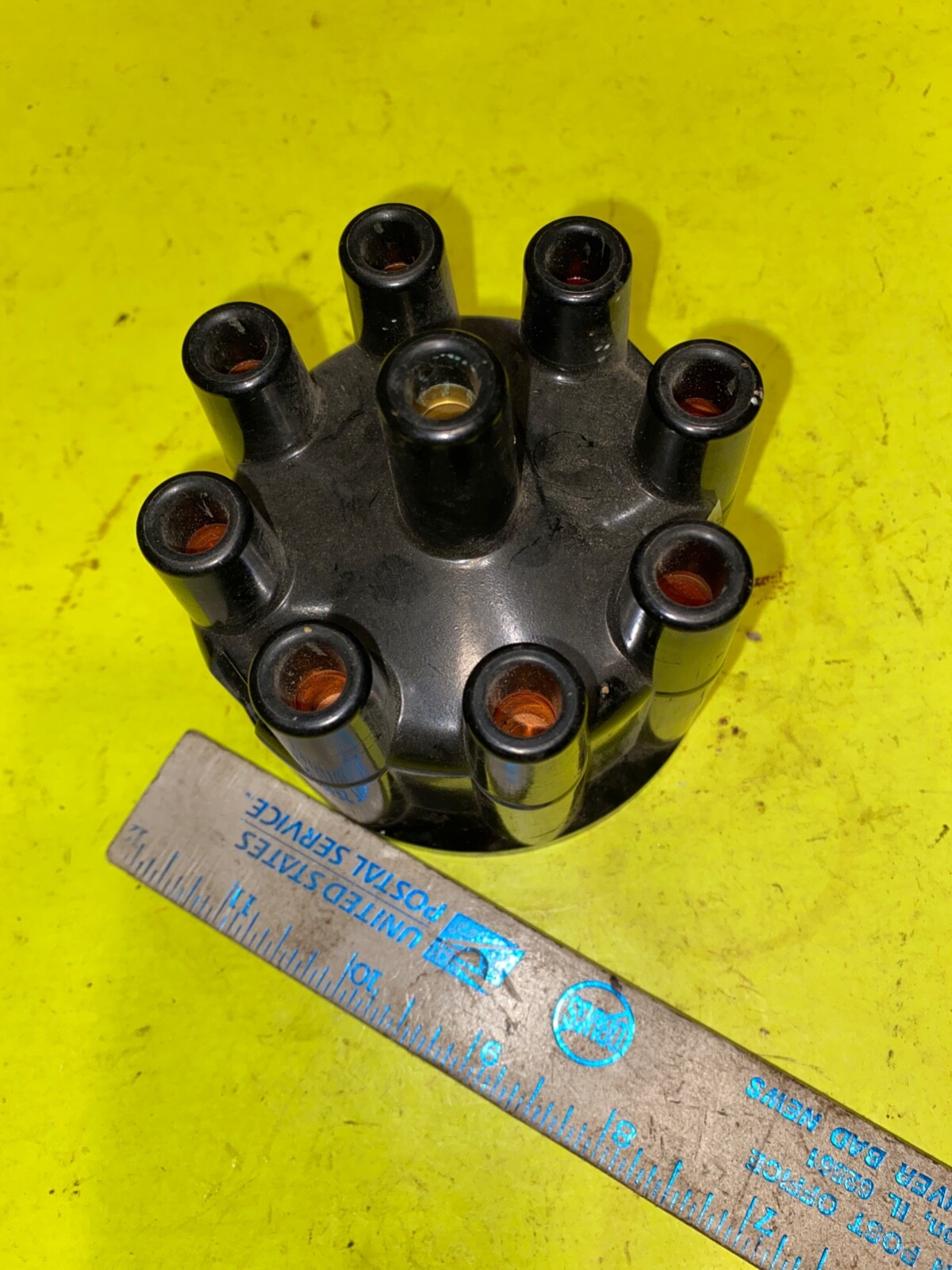 Vintage car, Distributor cap, no box nor data. Item: 20705 | eBay