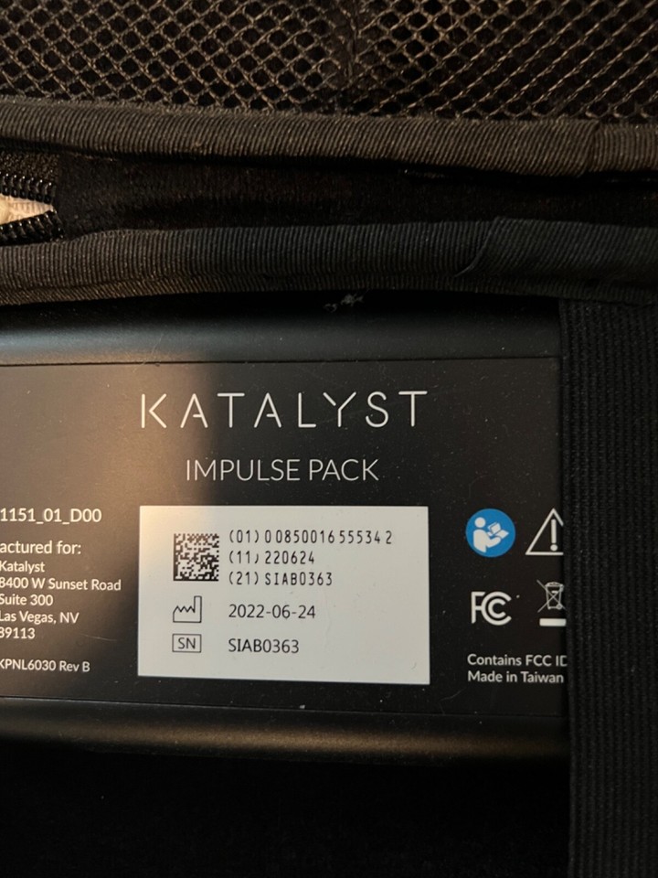 Katalyst Generation EMS Training Suit Size large | eBay