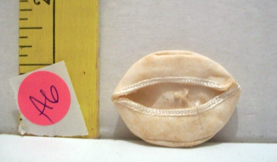 Vintage Barbie TUTTI SHIP SHAPE #3602 WHITE HAT WITH POM POM ONLY TLC ...