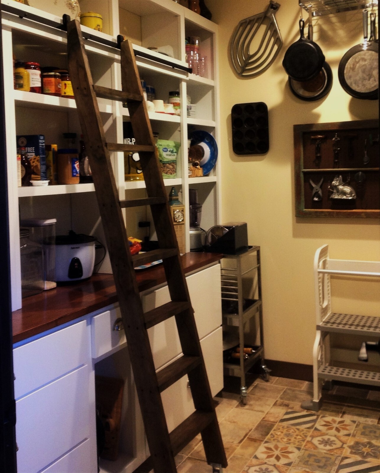 7ft-FULLY ASEMBLED-drk Walnut-LOFT/LIBRARY LADDER plus 8ft LONG TRACK ...