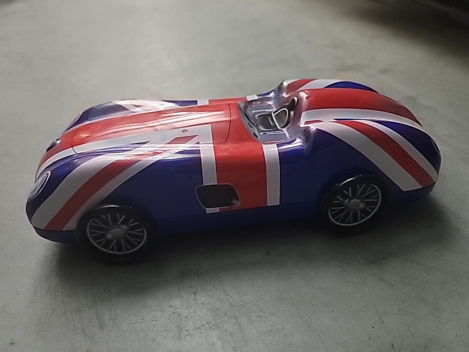 Union Jack Car Tin British Flag Metal Cookie Container Silver Crane ...
