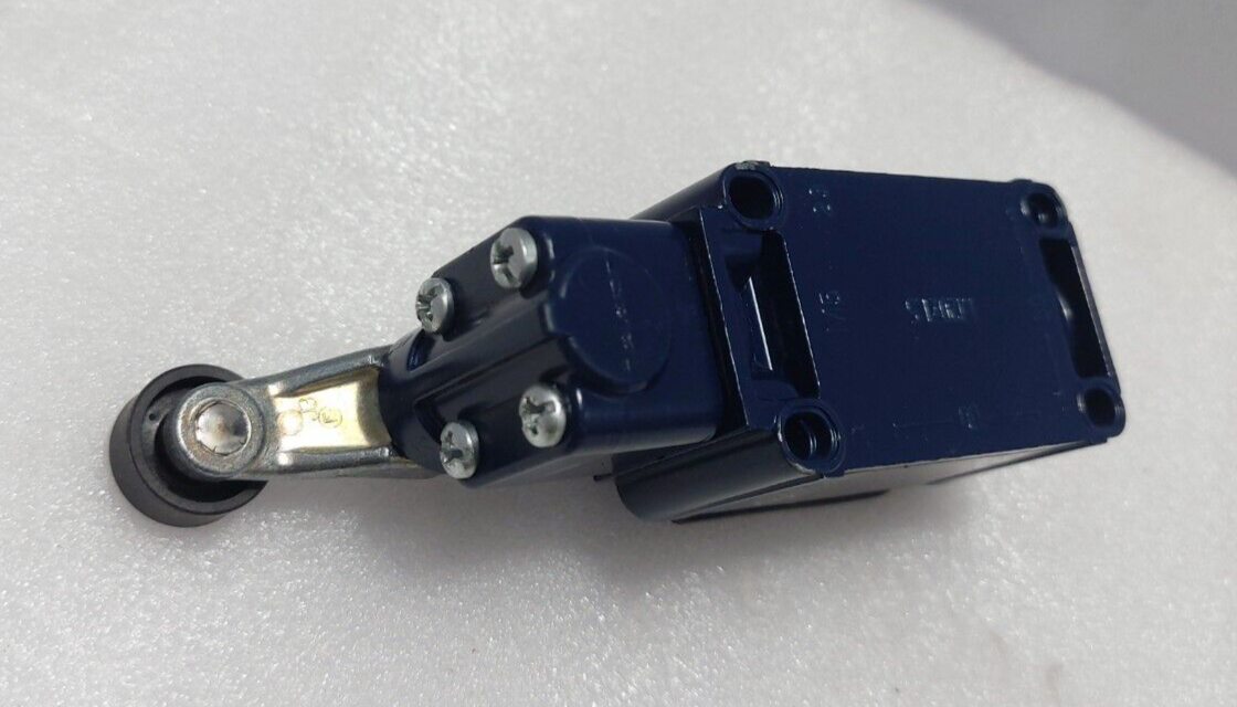 Schmersal Z4VH 335-11Z-M20 Micro Limit Switch | eBay