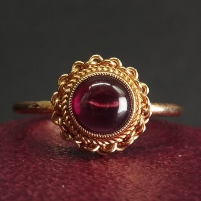 9ct Gold Ring Red Stone Round Size J Fine Fully Hallmarked 1997 1.54g ...