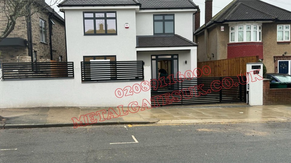 Sliding Gates / Driveway Gates / Corner Sliding Gate / Composite Gate ...