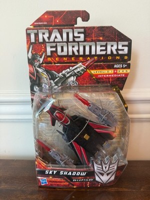 🔥NEW Transformers Action Figure Deluxe Class Decepticon Generations SKY ...
