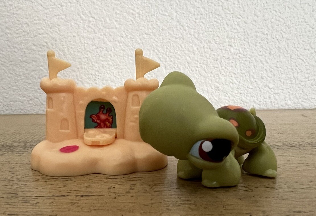 LPS Littlest Pet Shop Sand Castle And Turtle 8 | eBay