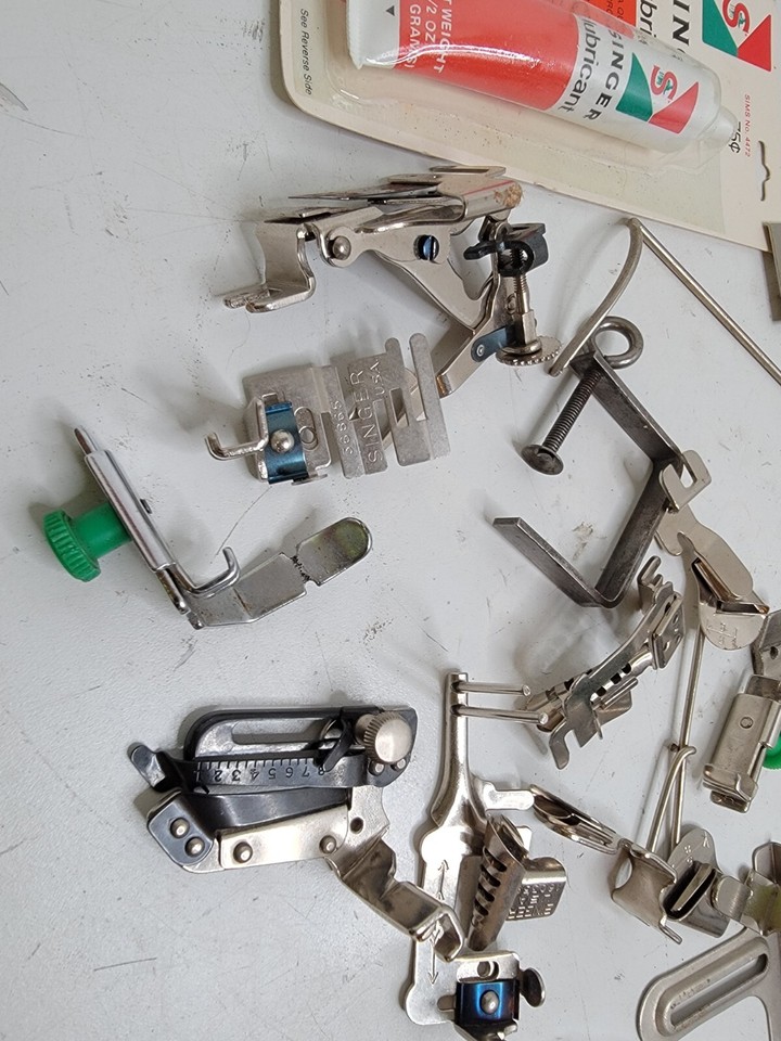 Vintage Sewing Machine Feet Accessories Assorted Lot Singer and Greist ...