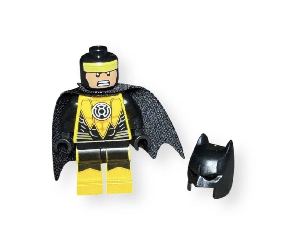 Lego Yellow Lantern Batman Visual Dictionary Book DC Super Heroes ...