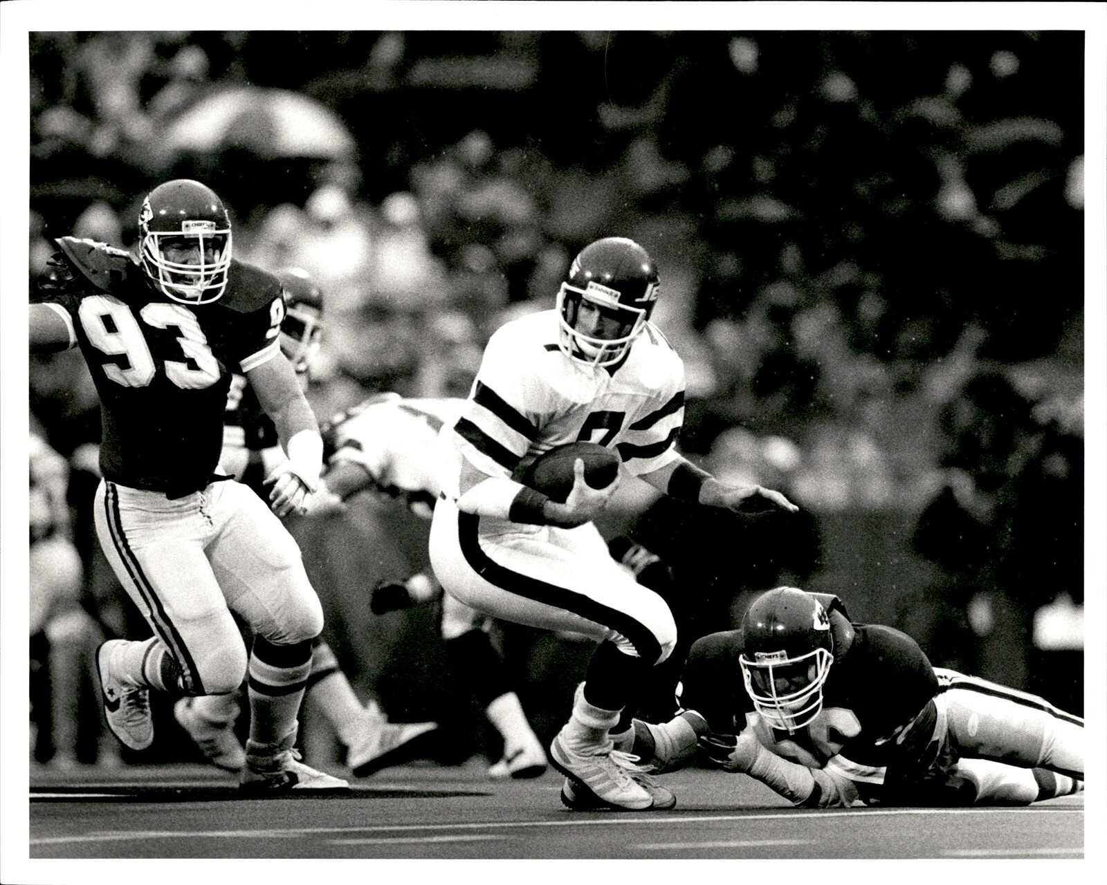 LD257 1987 Orig Ron Vesely Photo CHIEFS DINO HACKETT SACKS NY GIANTS ...