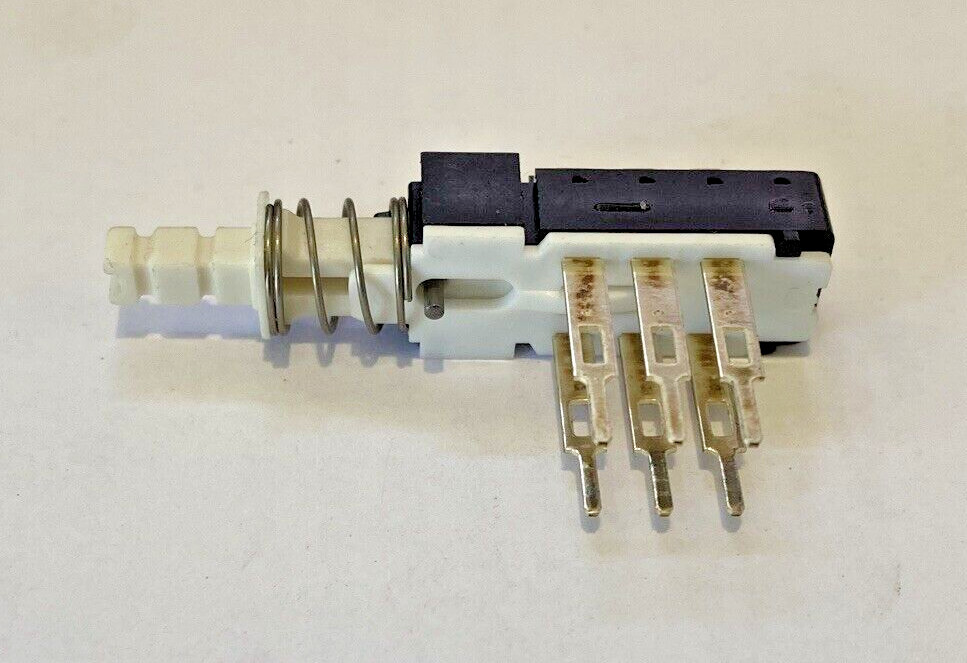 LOT OF 5 ITT SCHADOW AMERICA 121386 PUSH BUTTON SWITCH 6 SILVER ...