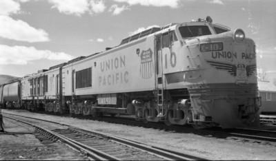 Union Pacific UP Railroad 10 Turbo Electric Green River WY Negative 063 ...
