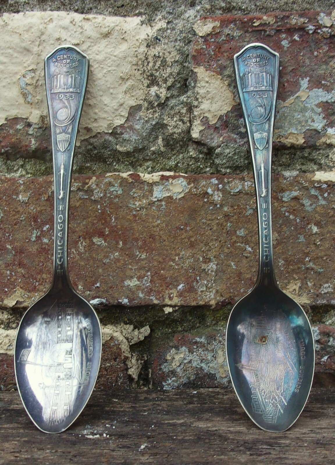2 Chicago Century of Progress 1933 Souvenir Spoons Fort Dearborn ...