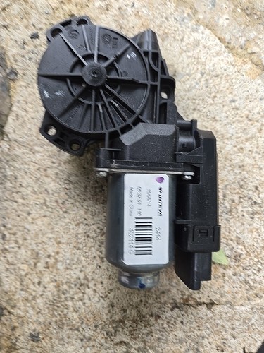 2011-2015 Kia Optima Front Right Passenger Door Window Motor Assembly ...