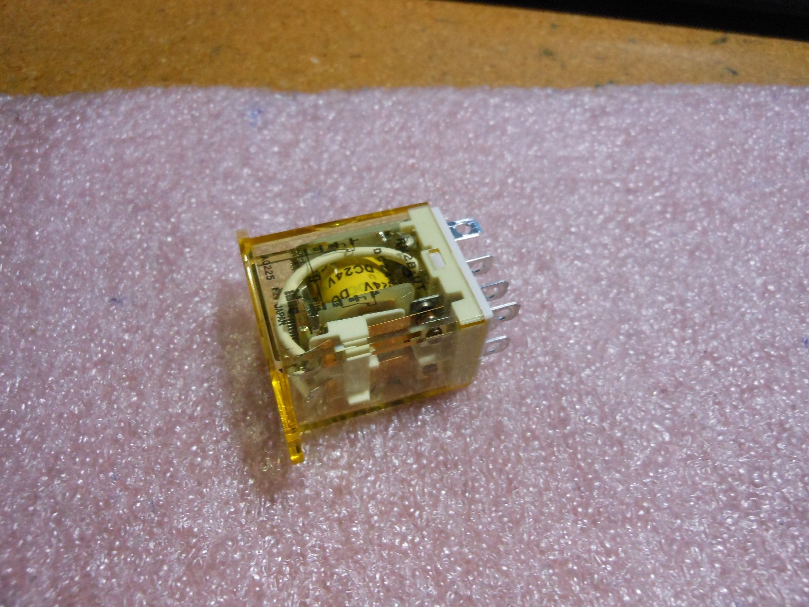 IDEC RELAY PART # RH2B-UT-DC24V NSN: 5945-01-434-3736 # 150-972-3DD-77 ...