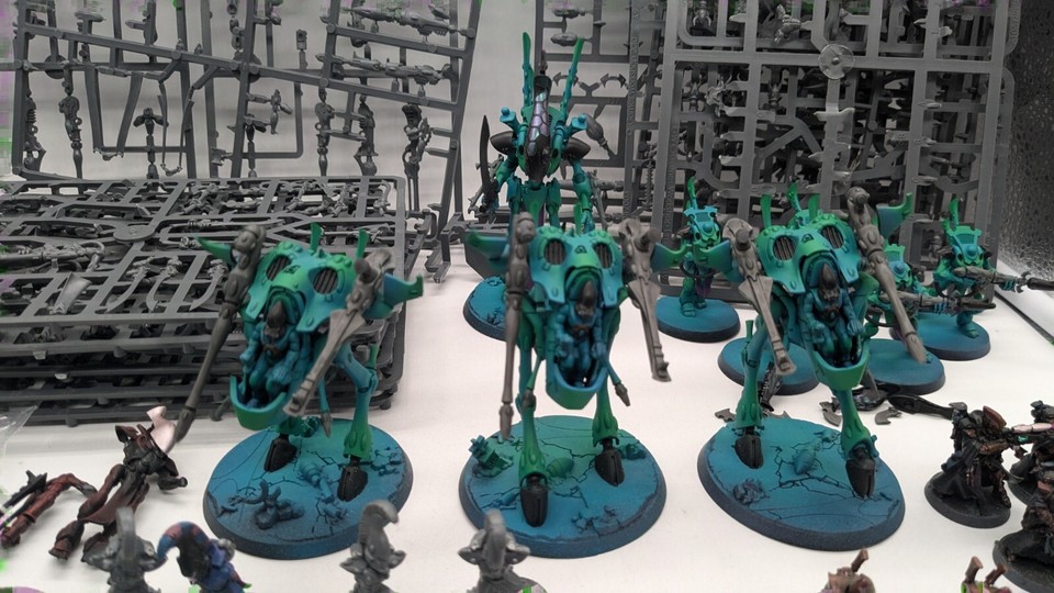 Eldar Aeldari Lot, Wave Serpent, War Walkers, Wraith guard, Warhammer ...