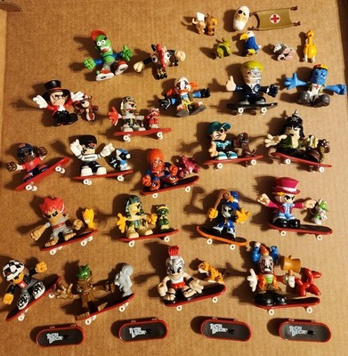 Tech Deck VINTAGE RARE DUDES, ZOODS, FINGERBOARDS from early 2000s. Lot ...