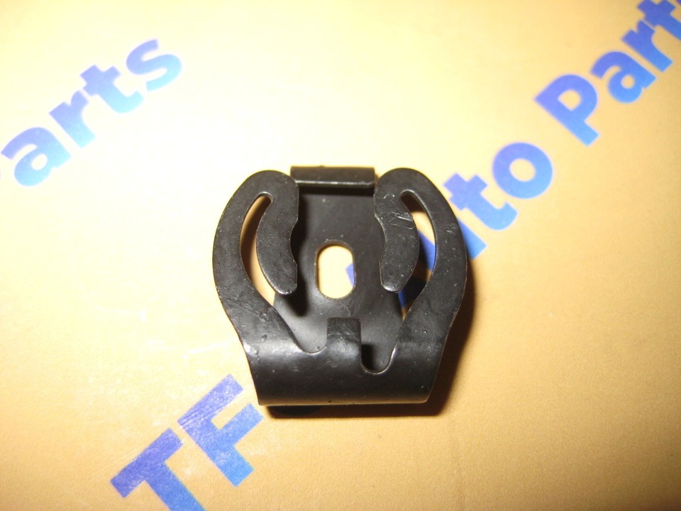 Ford Windshield Wiper Arm Pivot Adapter Connecting Clip Genuine OEM New ...